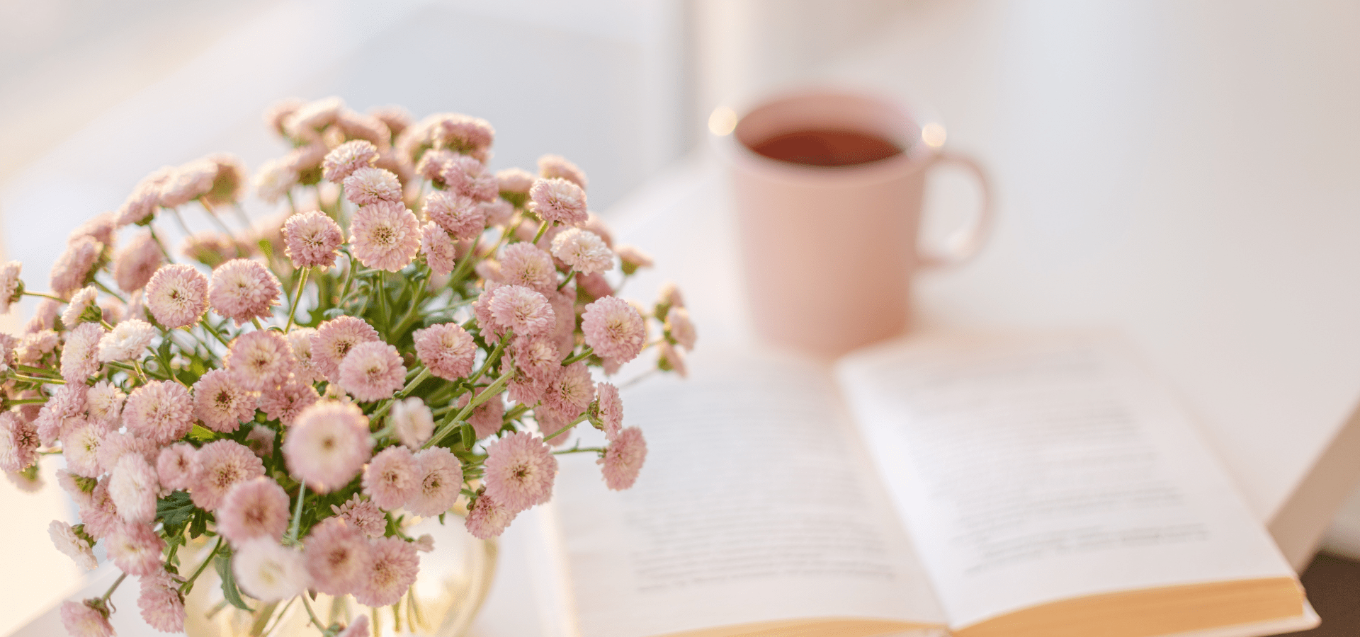 Small Space Reading Nook